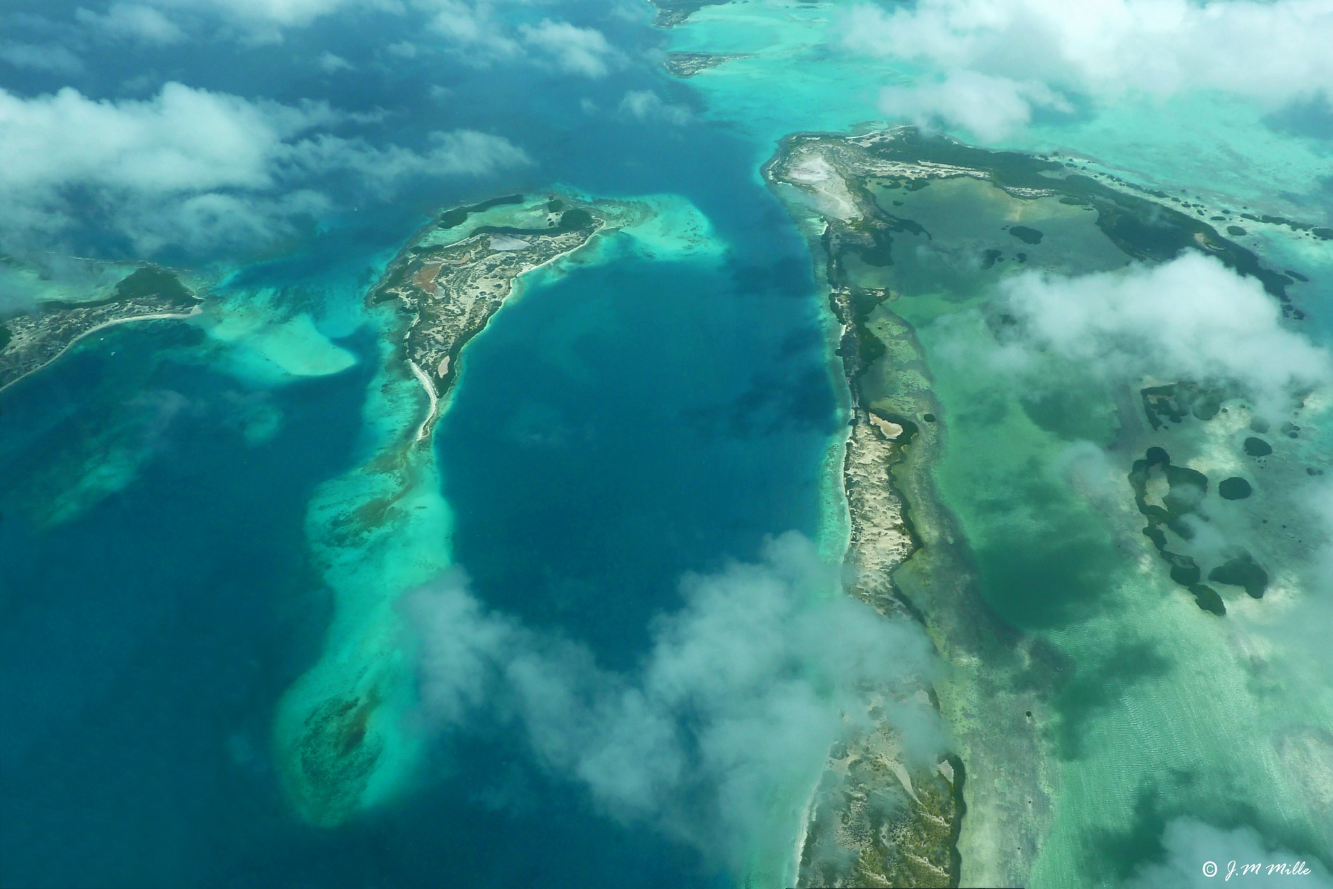 ARCHIPEL LOS ROQUES - Spots d'Evasion